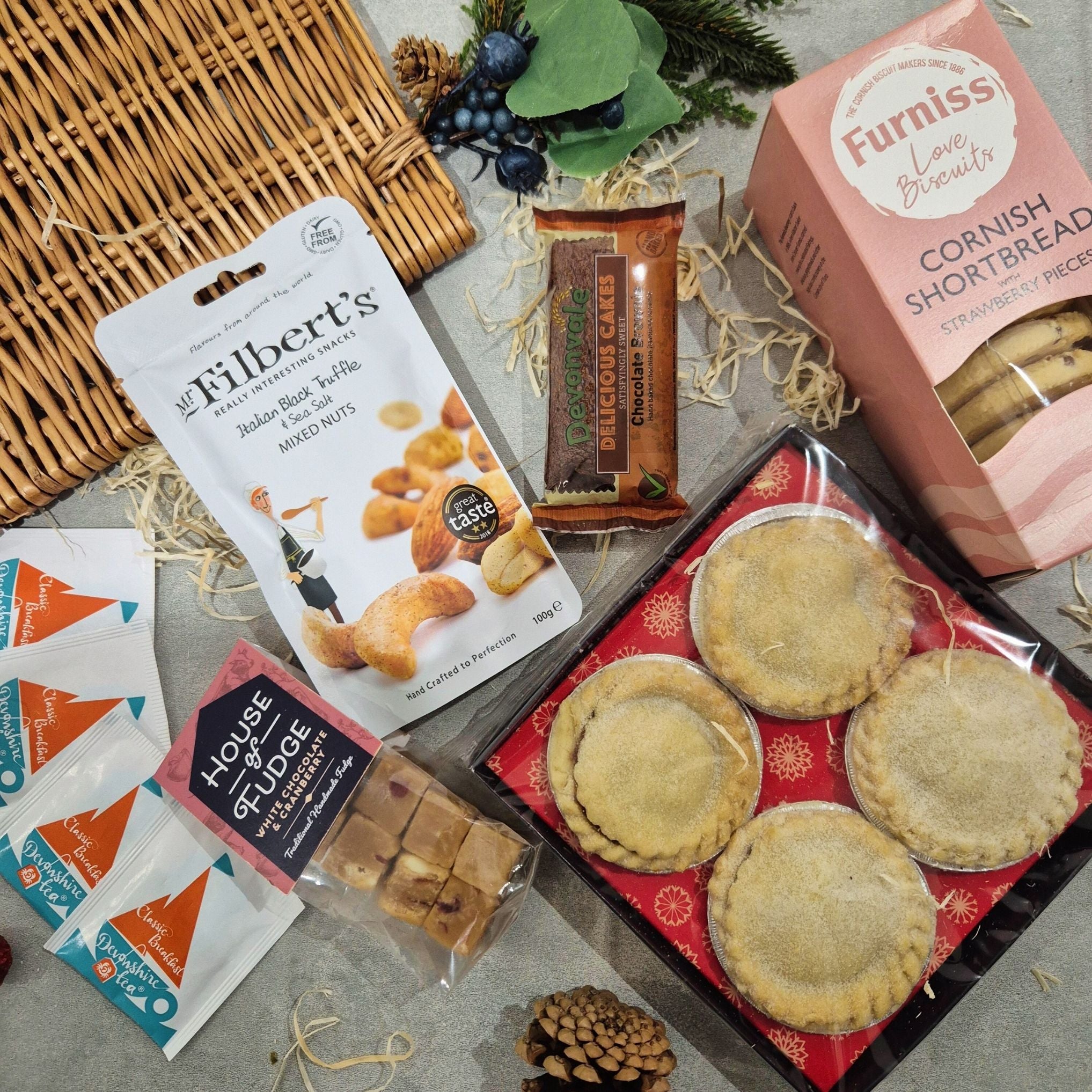 Christmas Eve Gift Box – Devon Heaven