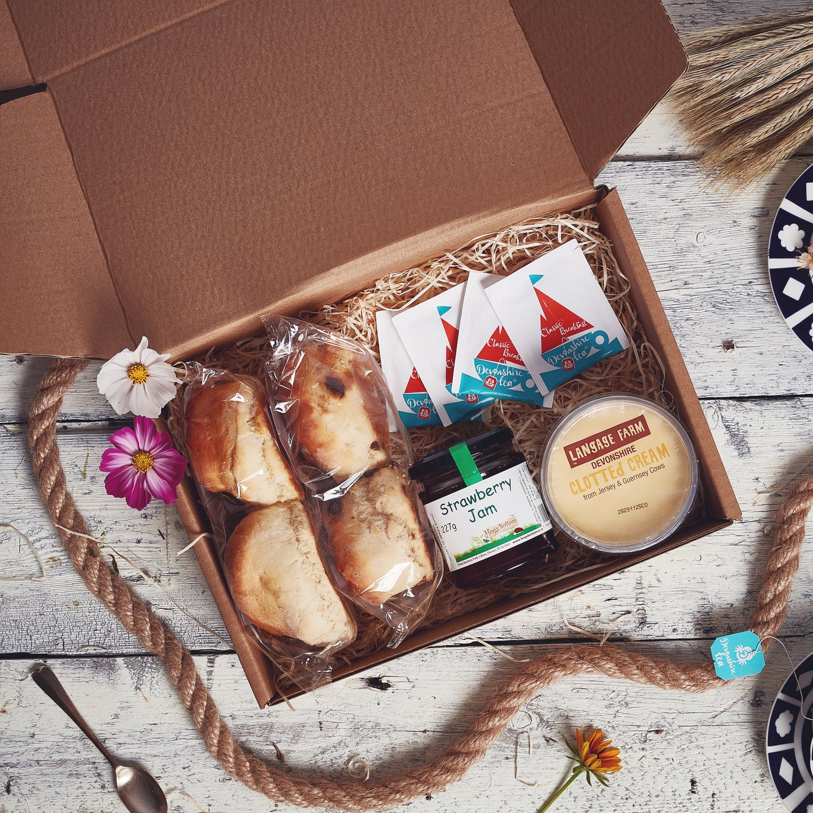 Small Food Hampers Under £25 Including Delivery – Devon Heaven