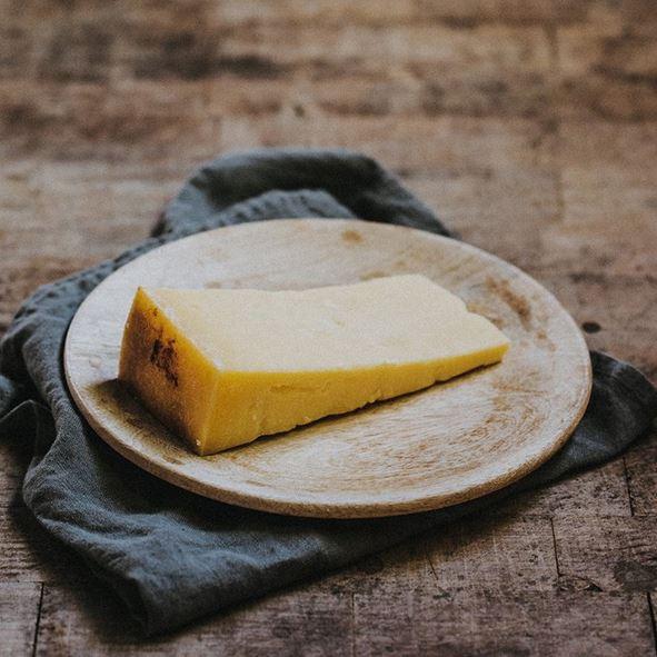 Cheese & Savoury Snacks – Devon Heaven